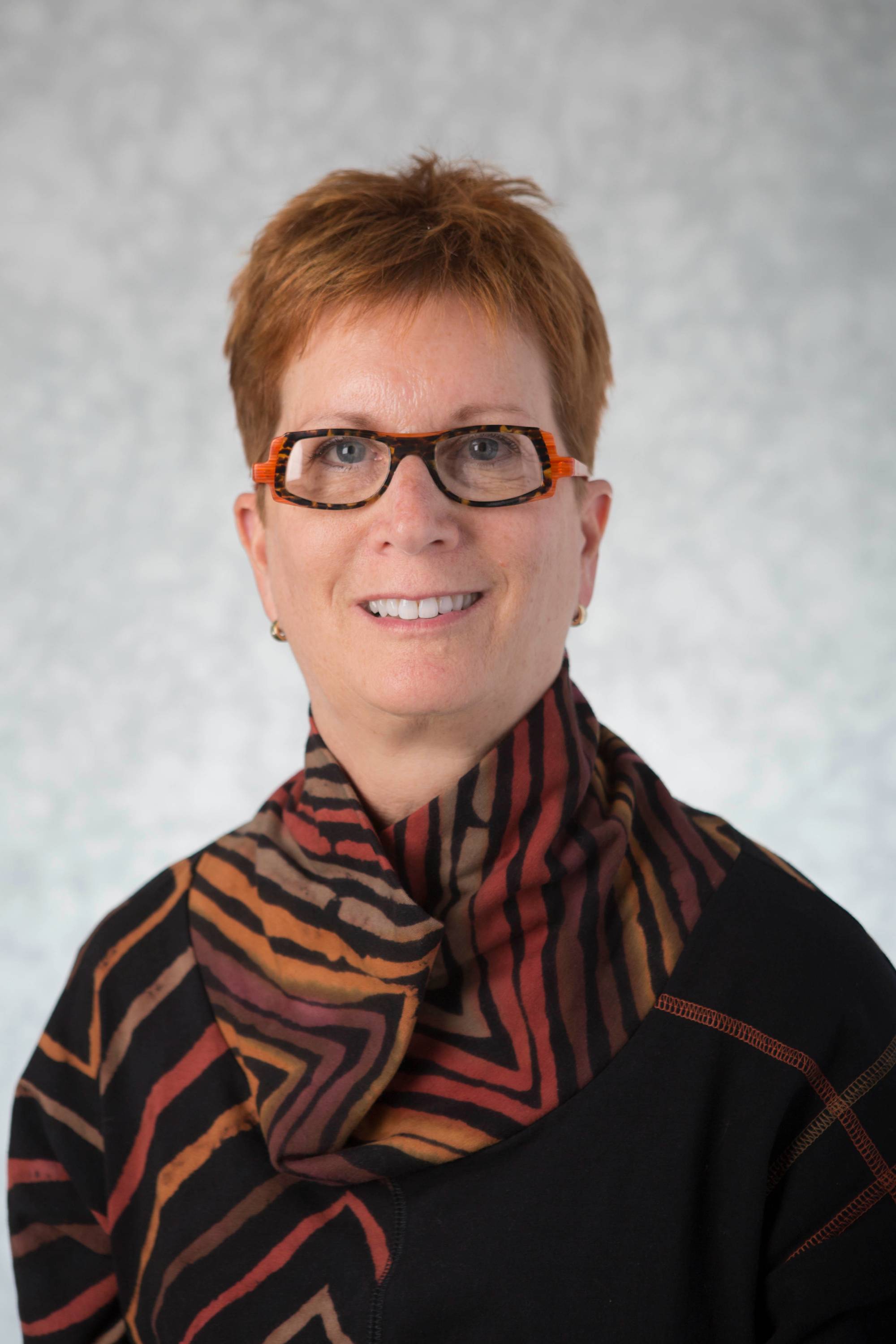 Lisa Kasmer's profile - Department of Mathematics - Grand Valley State ...